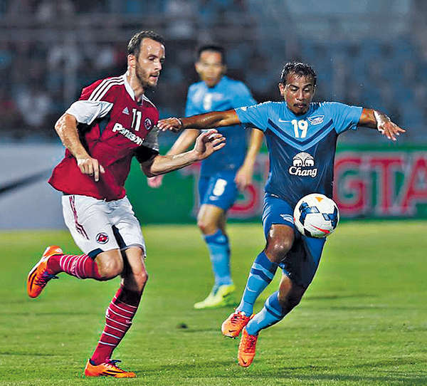 南華吞三蛋 發完亞冠夢 - 晴報 - 體育 - 體育 - D140210