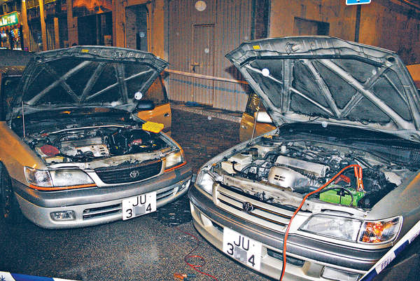 兩車同款同色同牌 揭偷車